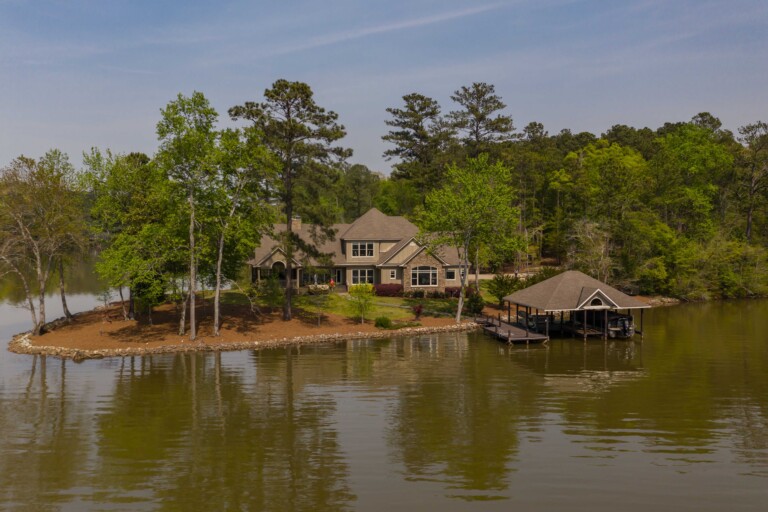 Lake Harding Homes | Keith and Mary Williams