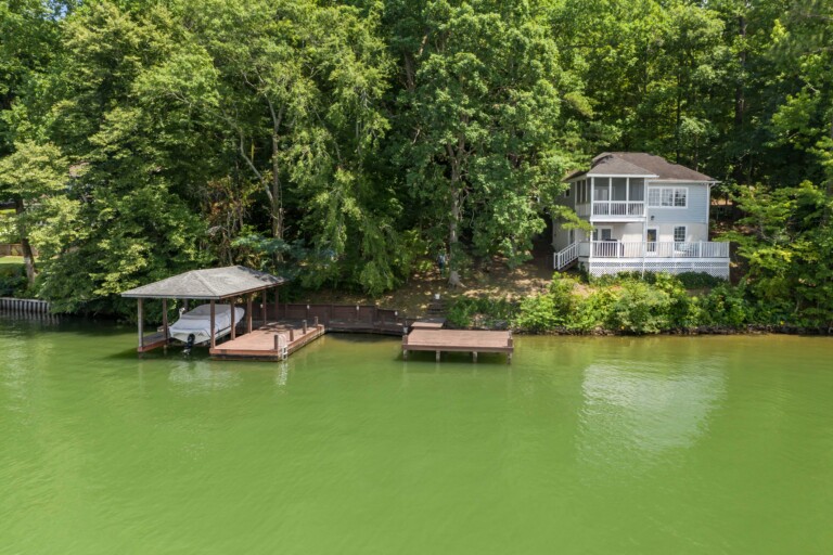 Lake Harding Homes | Keith and Mary Williams